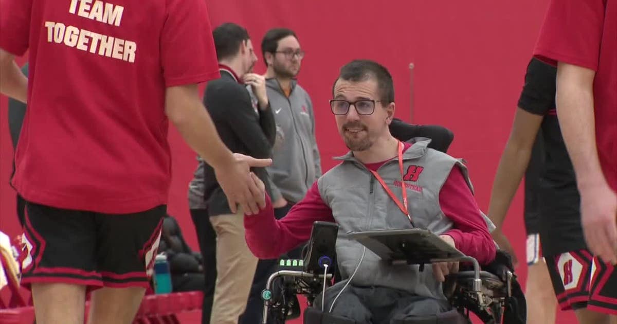 Homestead Highlander assistant basketball coach proves he's a man of ...