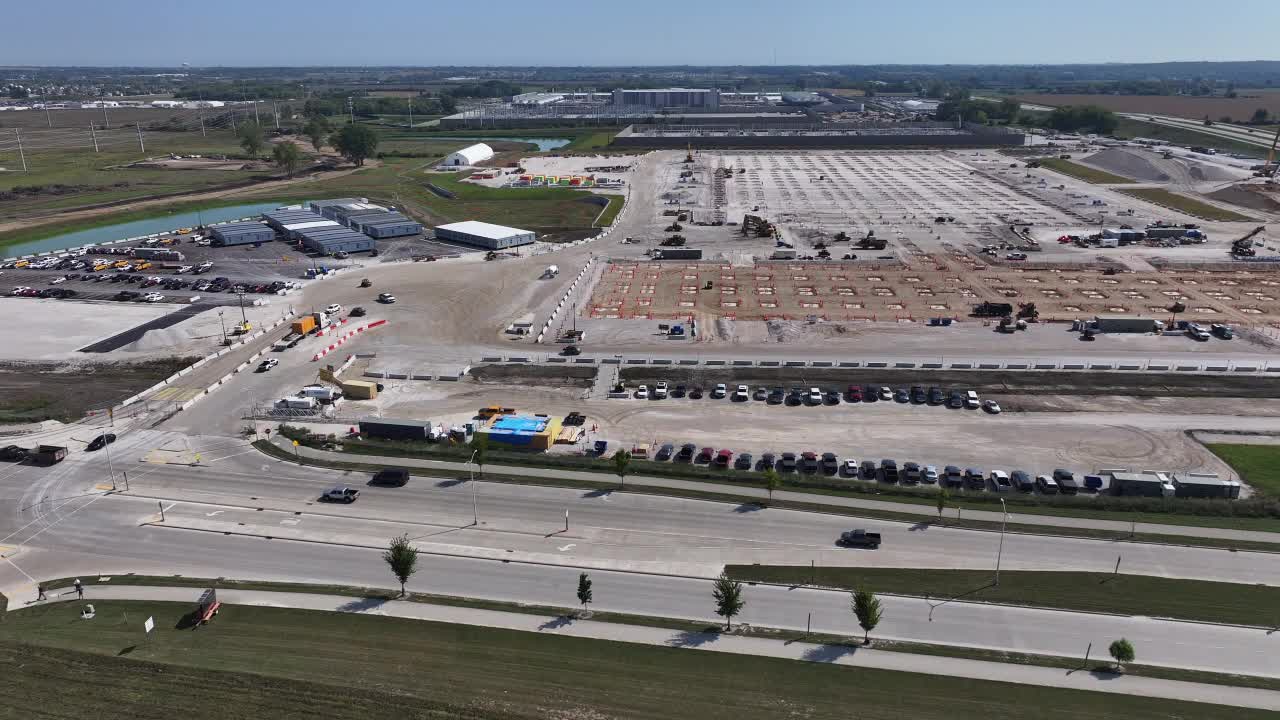 Microsoft in Wisconsin; new $4B investment in Mount Pleasant datacenter ...