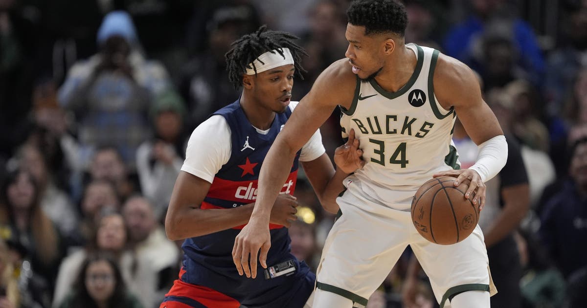 Bucks fall on last-second jumper as Wizards edge Milwaukee 114-113 ...