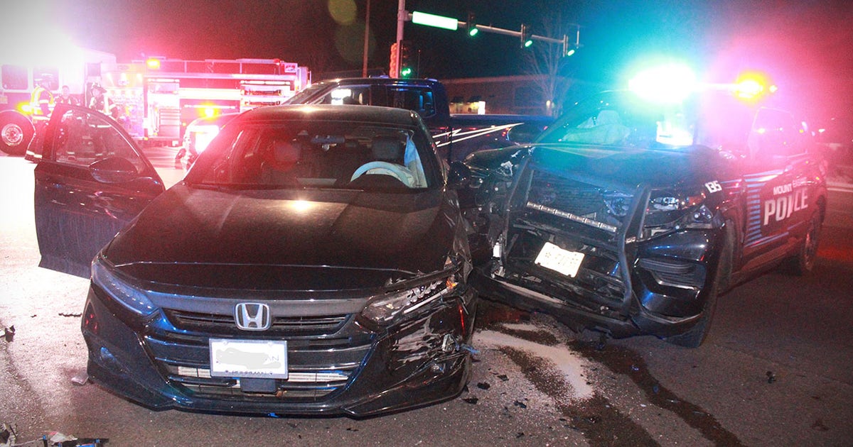 Mount Pleasant police involved in crash, 3 people injured | FOX6 Milwaukee