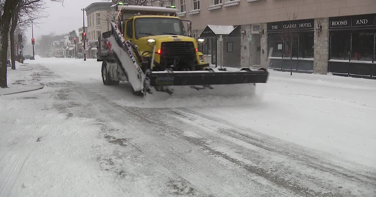 Southeast Wisconsin blizzard; Waukesha County hit especially hard ...