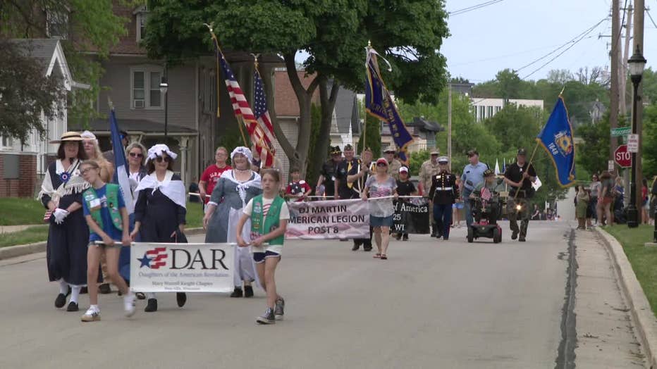 Waukesha holds Memorial Day march; honors fallen military, new ...