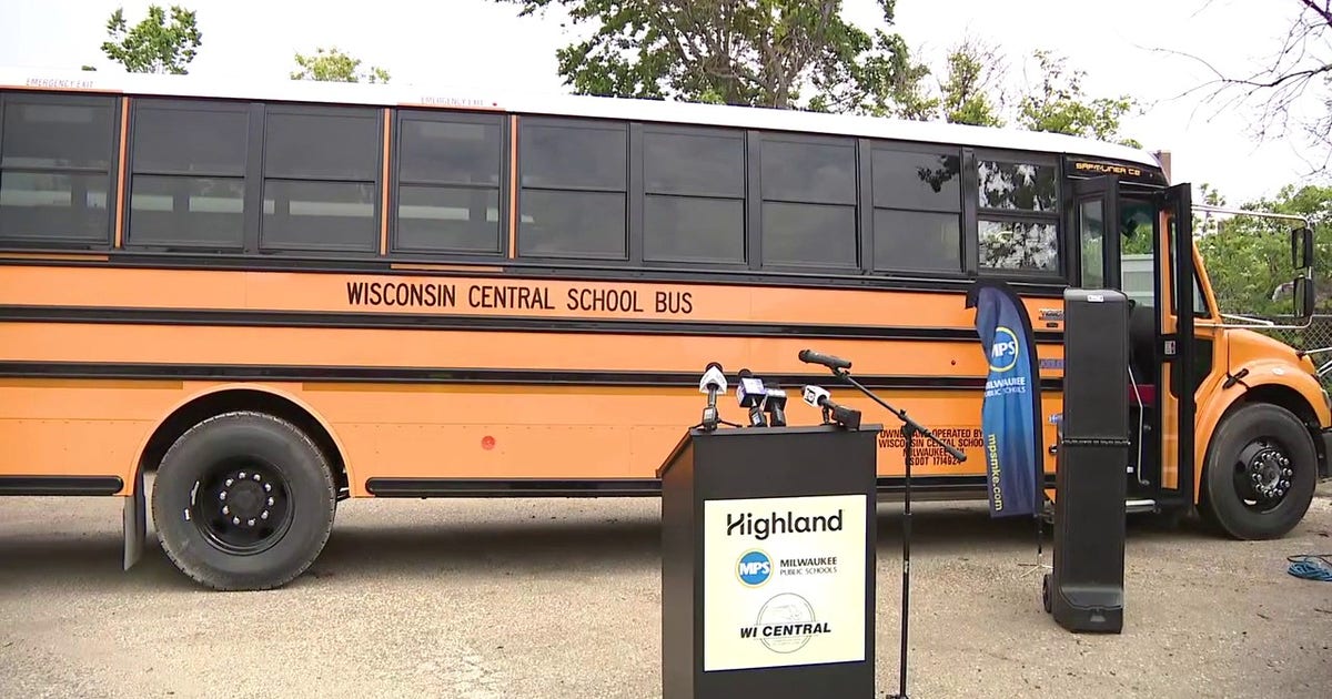MPS unveils new grant-funded electric school buses | FOX6 Milwaukee