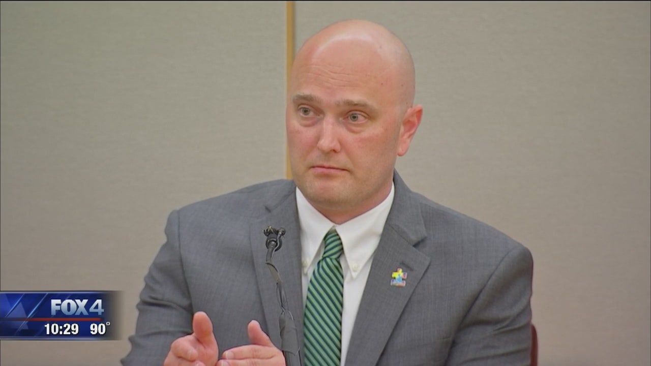 Roy Oliver sentenced to 15 years in prison, $10K fine for murder | FOX ...