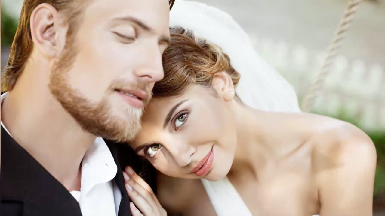 Women who have ‘less attractive partners' are happier in their ...