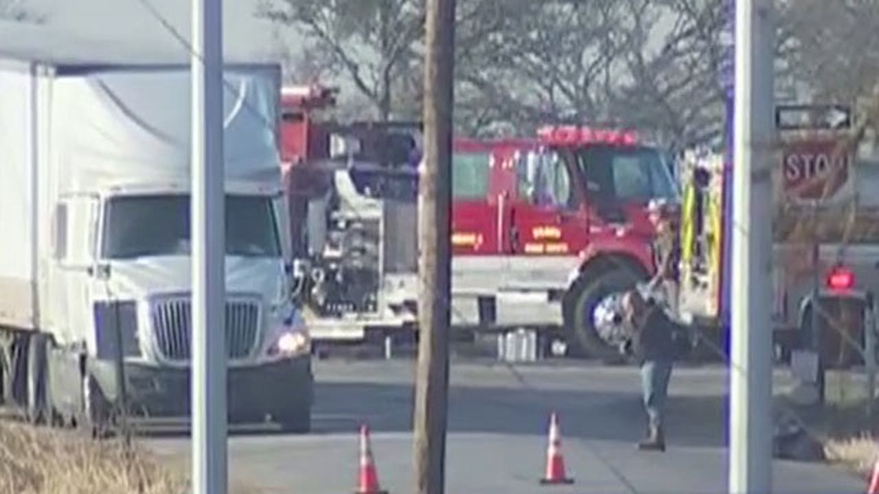 Three people killed in crash in Elgin identified | FOX 7 Austin
