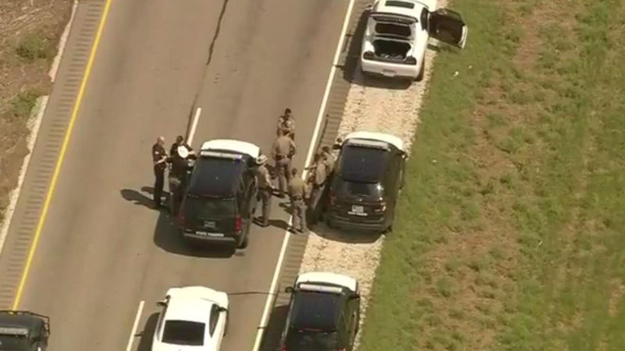 Driver in Dodge Challenger leads police on a high-speed pursuit to ... Driver in Dodge Challenger leads police on a high-speed pursuit to ...