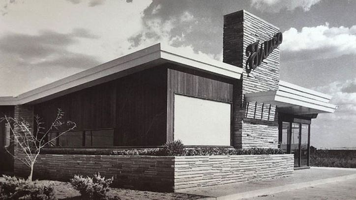 Austin's last remaining Night Hawk restaurant closing doors | FOX 7 Austin