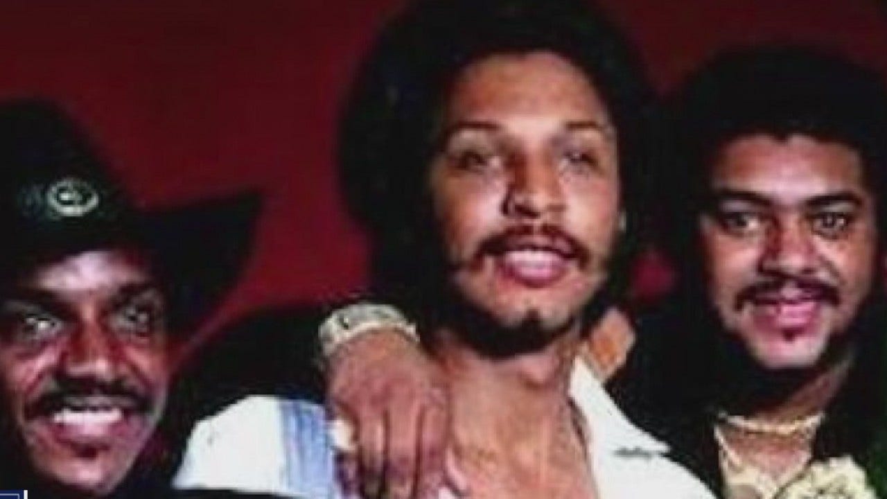 Chris Jasper from The Isley Brothers talks ‘For The Love on You’ on ...