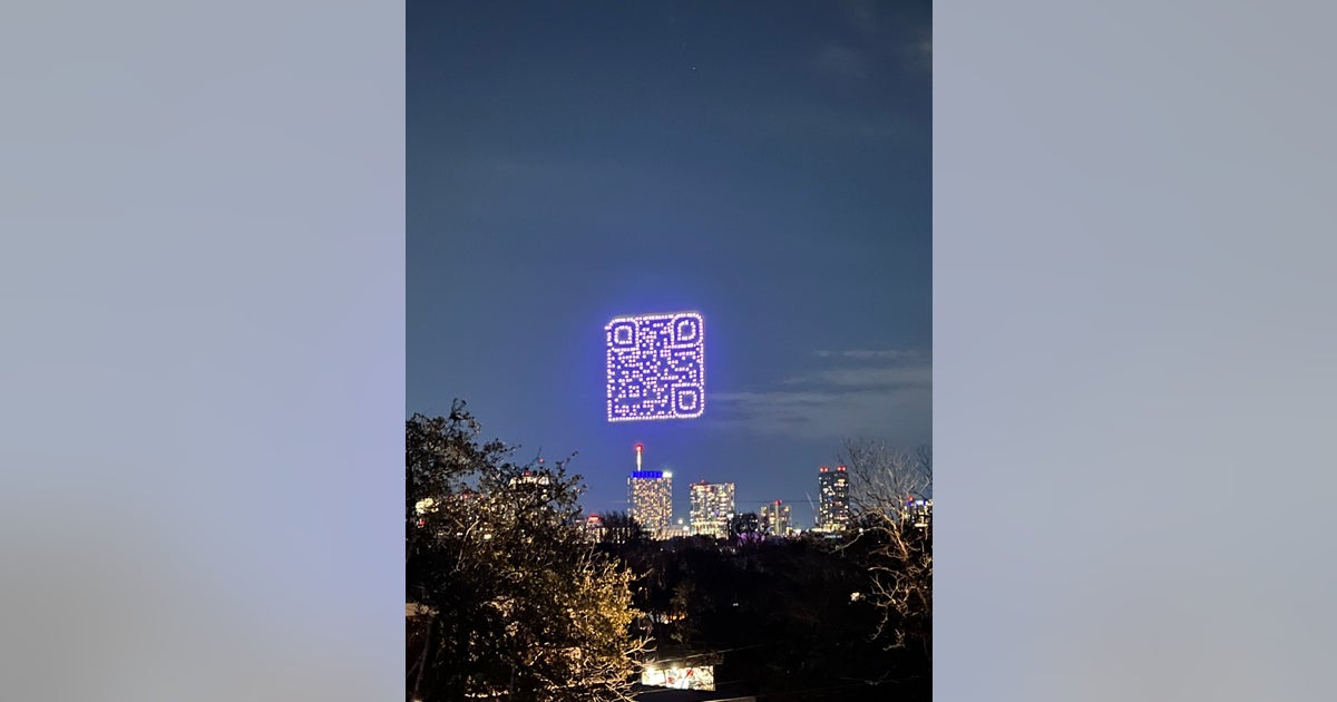 Drones form giant QR code to promote 'Halo 'over Austin for SXSW | FOX ...