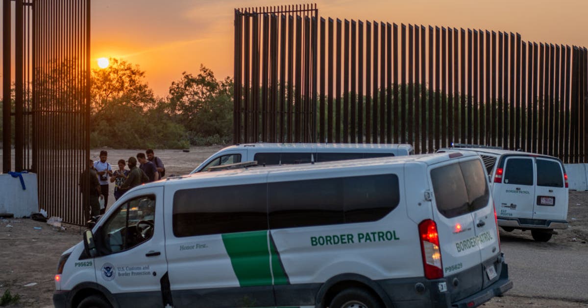 Texas defunds state border wall program with only 65 miles complete ...