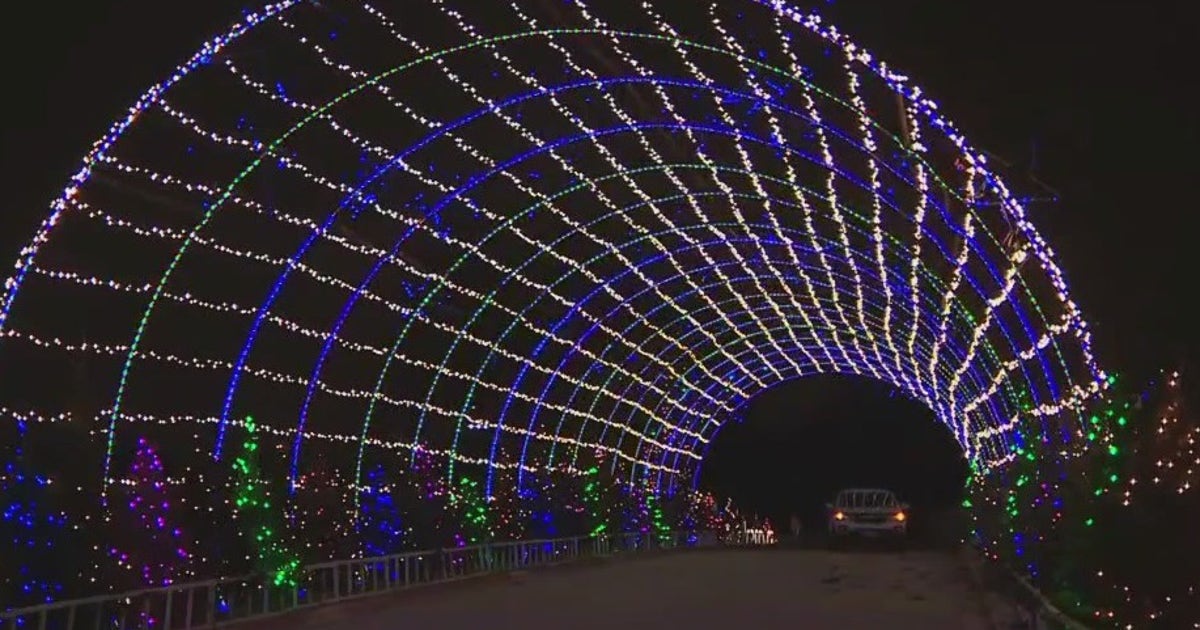 Austin Trail of Lights to close early tonight due to freeze | FOX 7 Austin