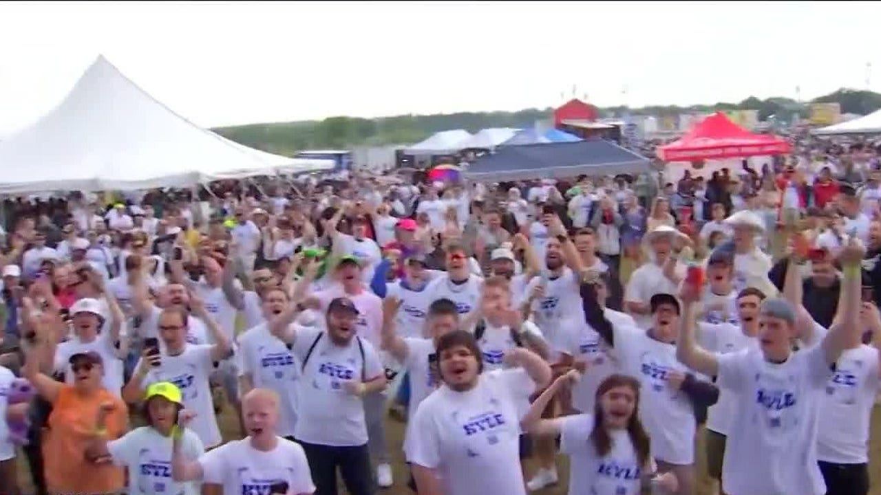 City Of Kyles Kyle Attempts To Break World Record Fox 7 Austin