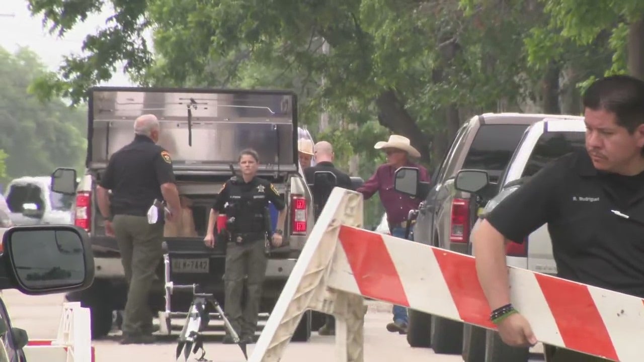 Texas Police Officer Suspect Killed In Shooting Fox 7 Austin
