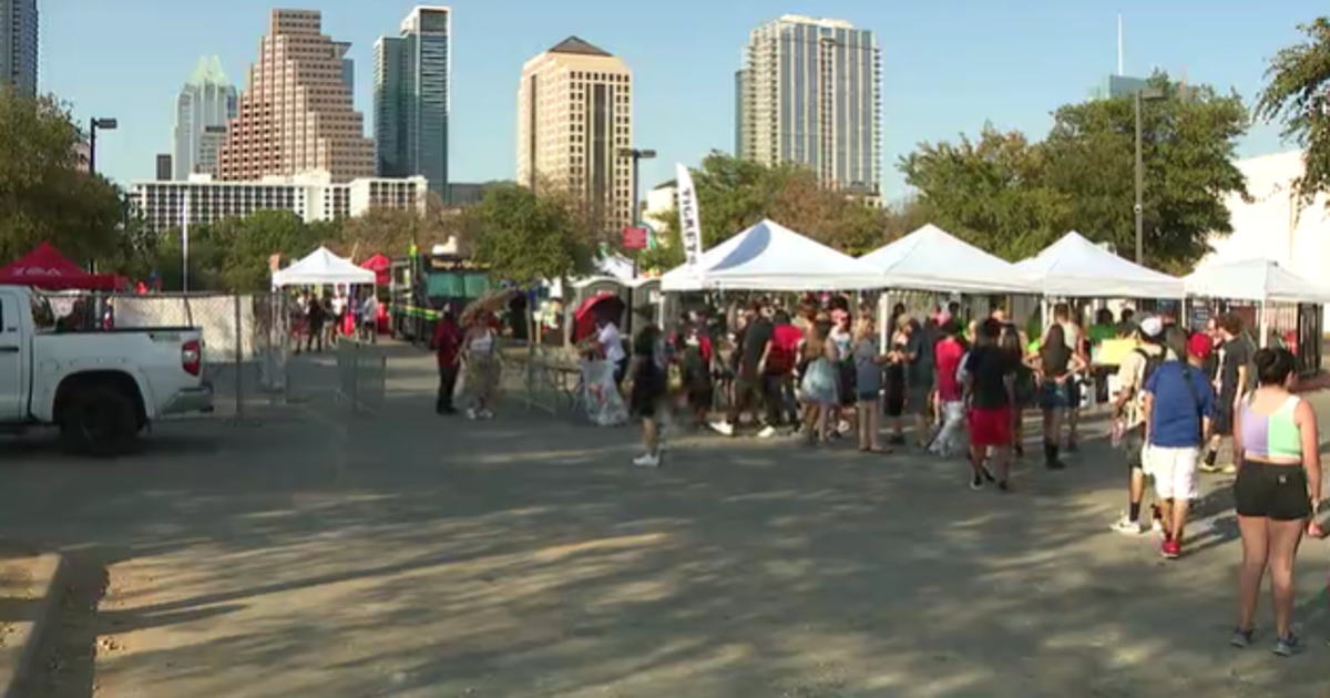 Annual Bat Fest returns to downtown Austin | FOX 7 Austin