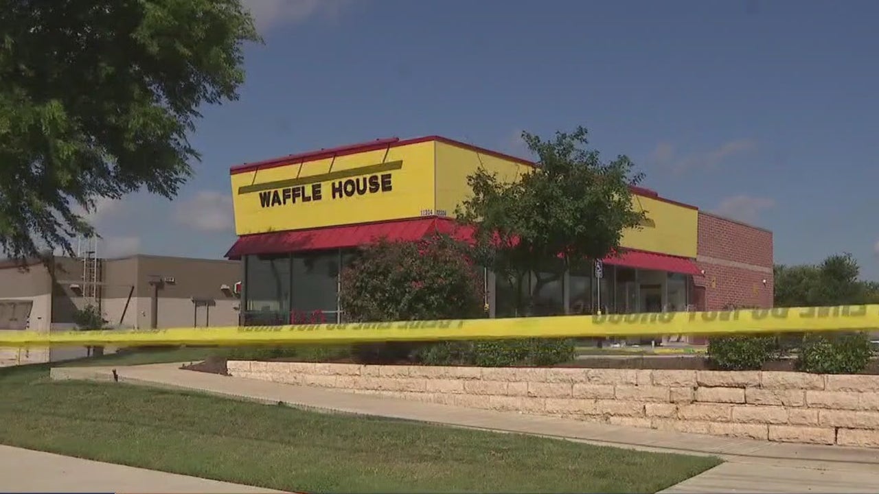Man Accused Of Killing Woman At Northeast Austin Waffle House Apd