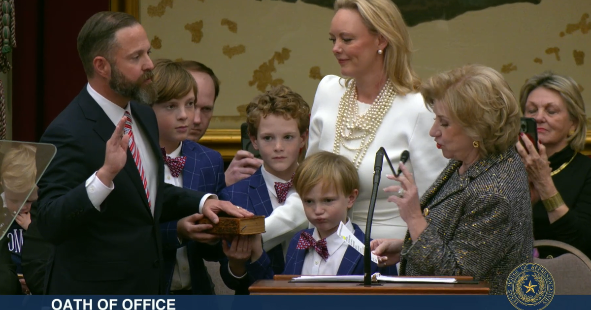 Texas Legislature: Dustin Burrows elected House Speaker | FOX 4 Dallas ...