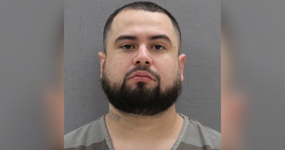 Man arrested for evading police, driving recklessly at North Austin ...