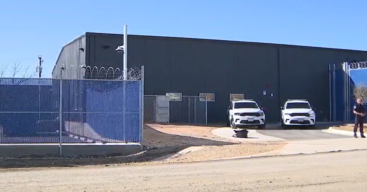Demonstrators clash outside reported Pflugerville ICE facility | FOX 7 ...