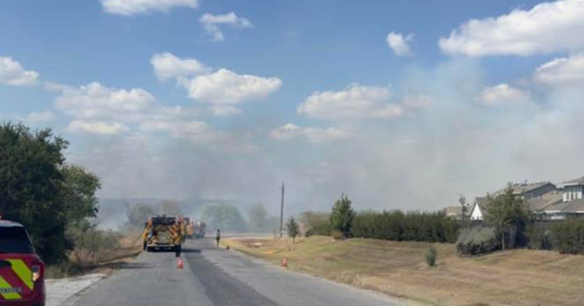 Fire crews responding to 29-acre fire near Mustang Ridge | FOX 7 Austin