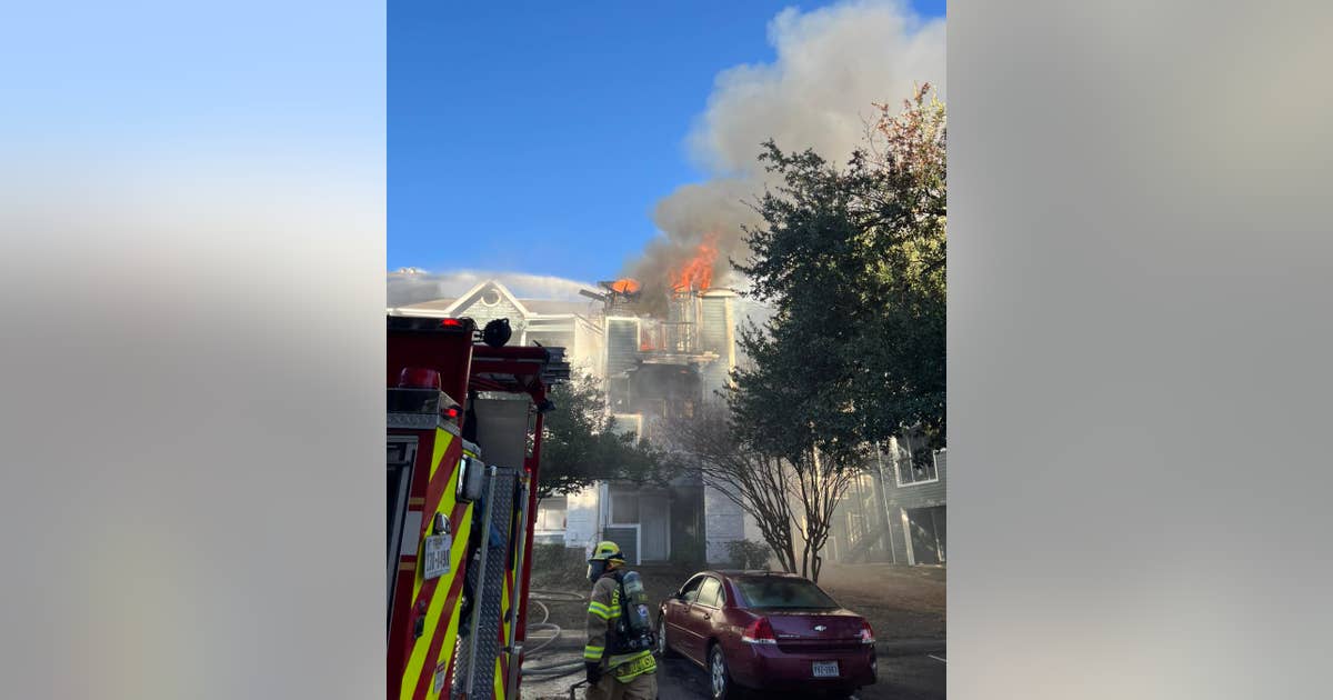 Firefighter injured when apartment collapses during Pflugerville blaze ...