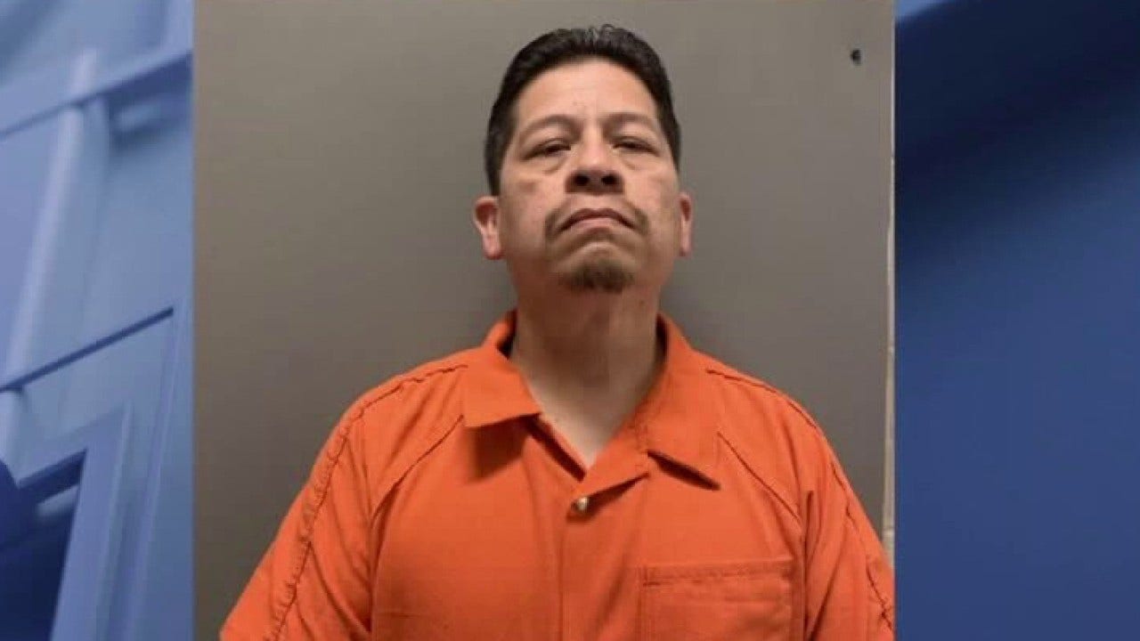 Uvalde officer Adrian Gonzales trial: Jury selection begins | FOX 7 Austin