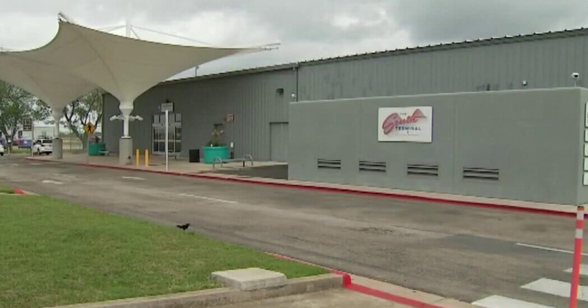 Austin airport's South Terminal closing as part of ongoing AUS ...