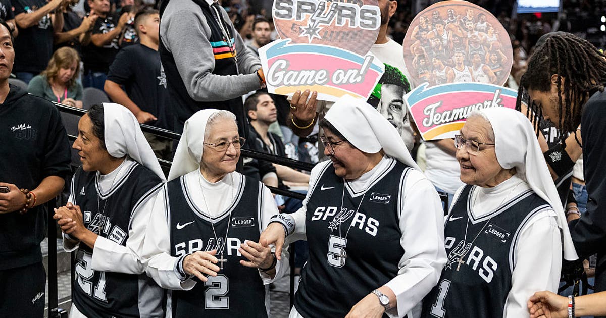 Viral Nuns Become Breakout Stars of Spurs NBA Playoff Run | FOX 26 Houston