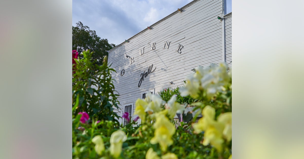 Historic Gruene Hall Adds Preservation-Focused Air Cooling | FOX 7 Austin