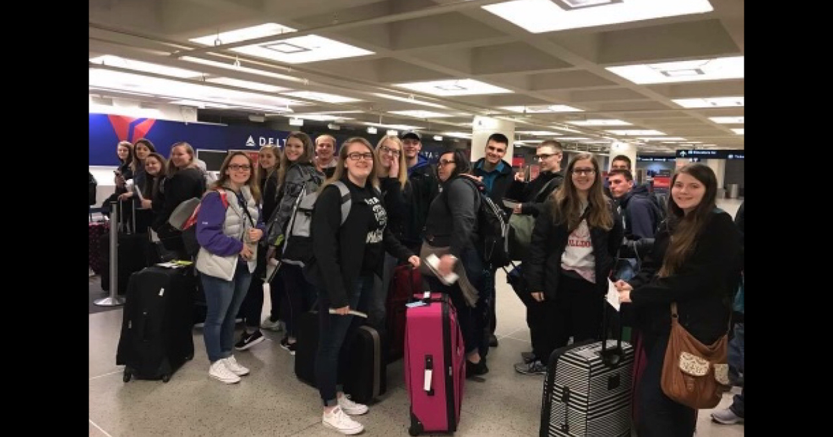 Delta delays strand Minnesota students for days on East Coast | FOX 9 ...