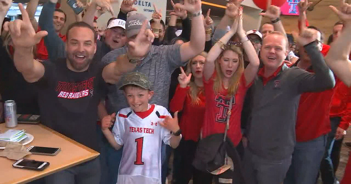 Virginia, Texas Tech fans soak up pregame fun before Championship tip ...