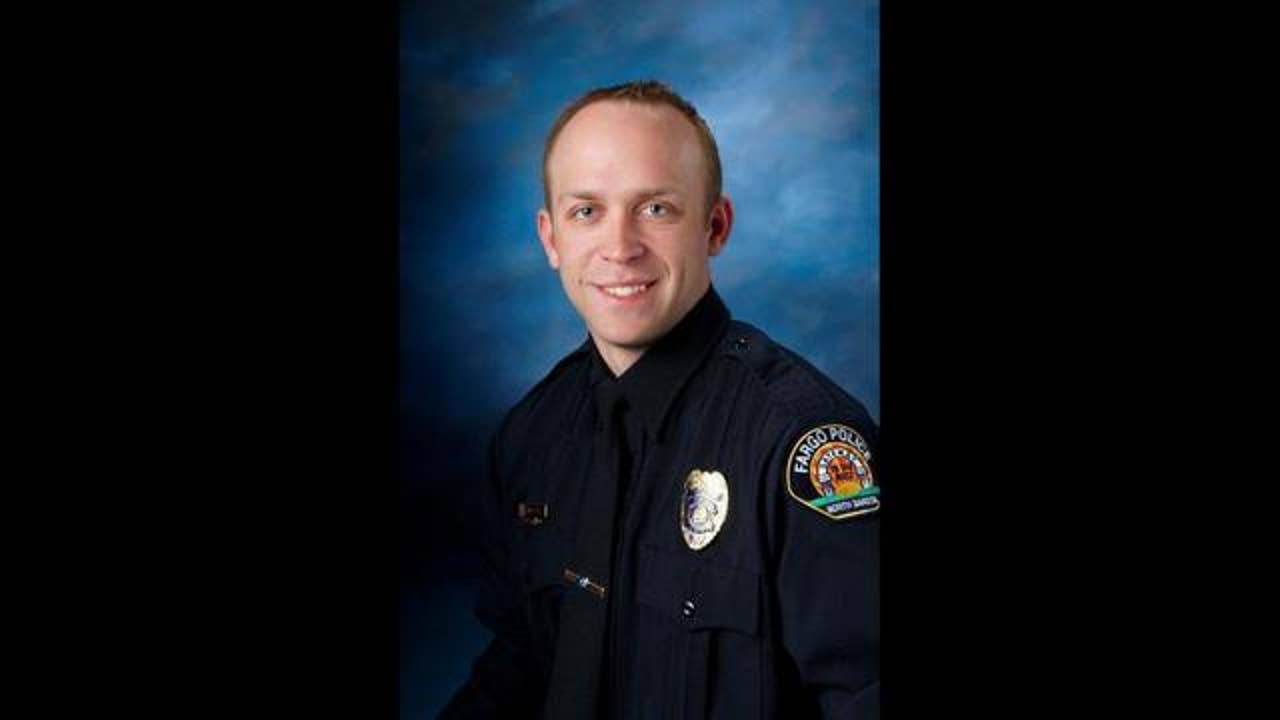 Fargo police say officer shot during standoff won't survive | FOX 9 ...