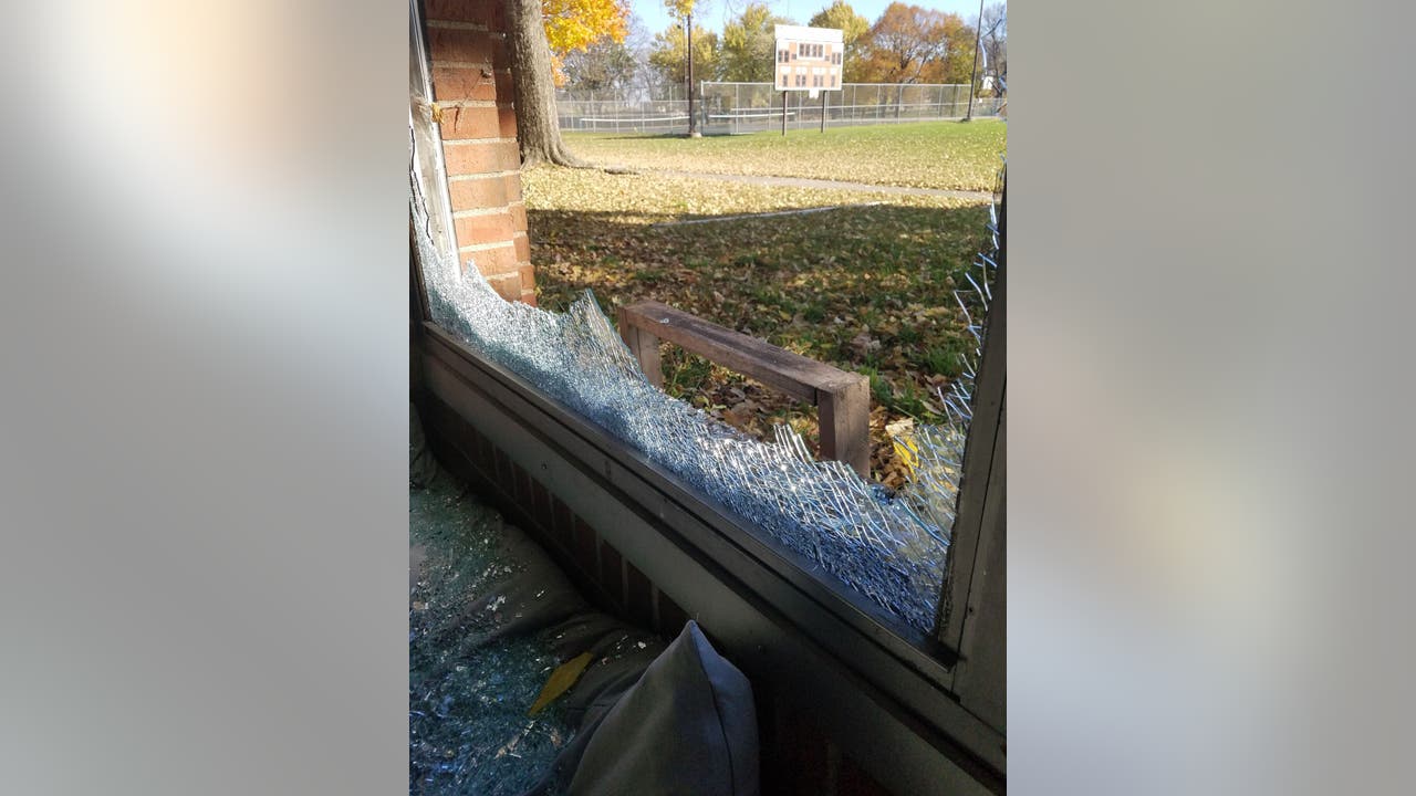 Just months after blast, Bloomington mosque vandalized | FOX 9 ... Just months after blast, Bloomington mosque vandalized | FOX 9 ...