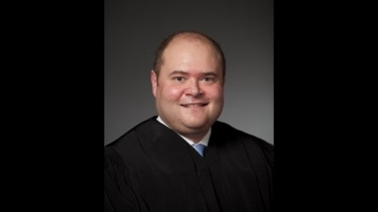 Minnesota judge David Stras on Trump's list for Supreme Court vacancy ...