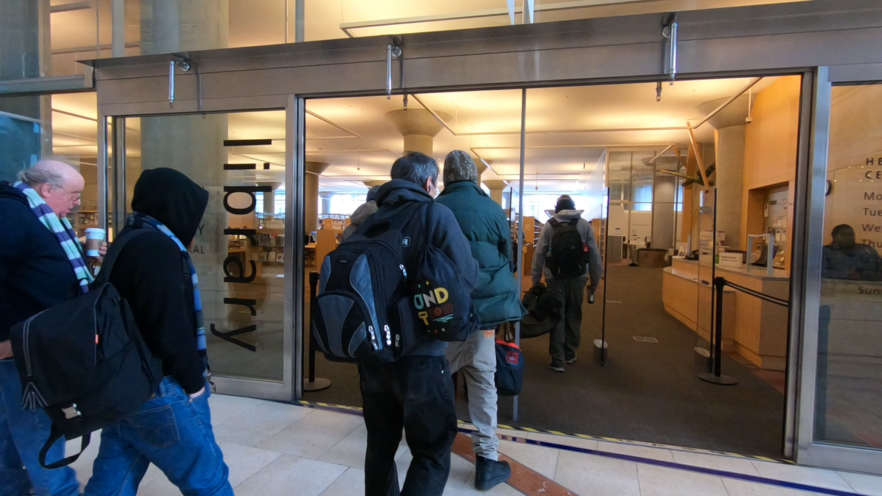 Public places, safe spaces: How libraries help the homeless | FOX 9 ...