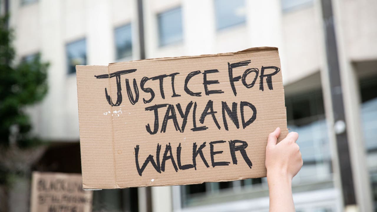 Ohio Grand Jury Wont Indict Officers Involved In Shooting Of Jayland