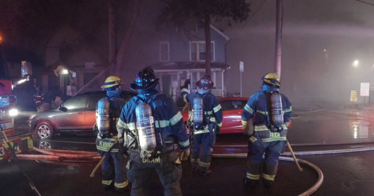 Minneapolis firefighters injured in backdraft, fire damages small ...