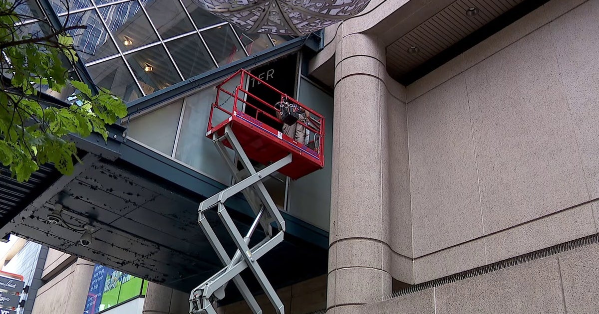 Shooting on Nicollet Mall results in 4 injured, damaged buildings | FOX ...