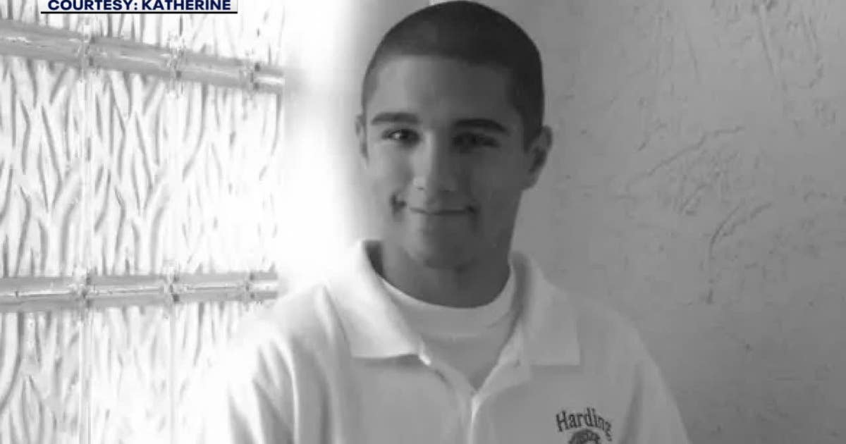 Harding High School wrestler honored 20 years after sudden death | FOX ...