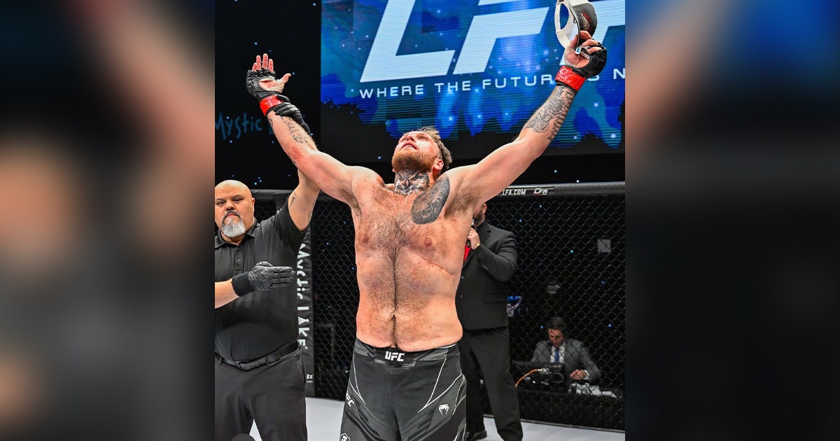 Minnesota man loses 300 pounds to pursue dream of MMA championship ...