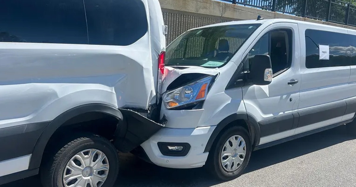 Gov. Walz motorcade involved in crash near Milwaukee | FOX 9 ...