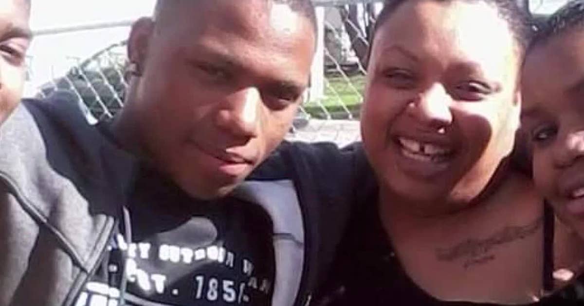 Minneapolis barber’s unsolved murder: Mother seeks justice, one year ...