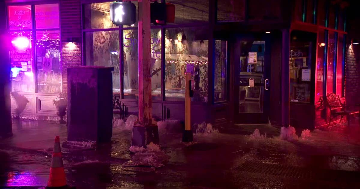 Mpls water main break displaces 3 people, closes businesses for ...