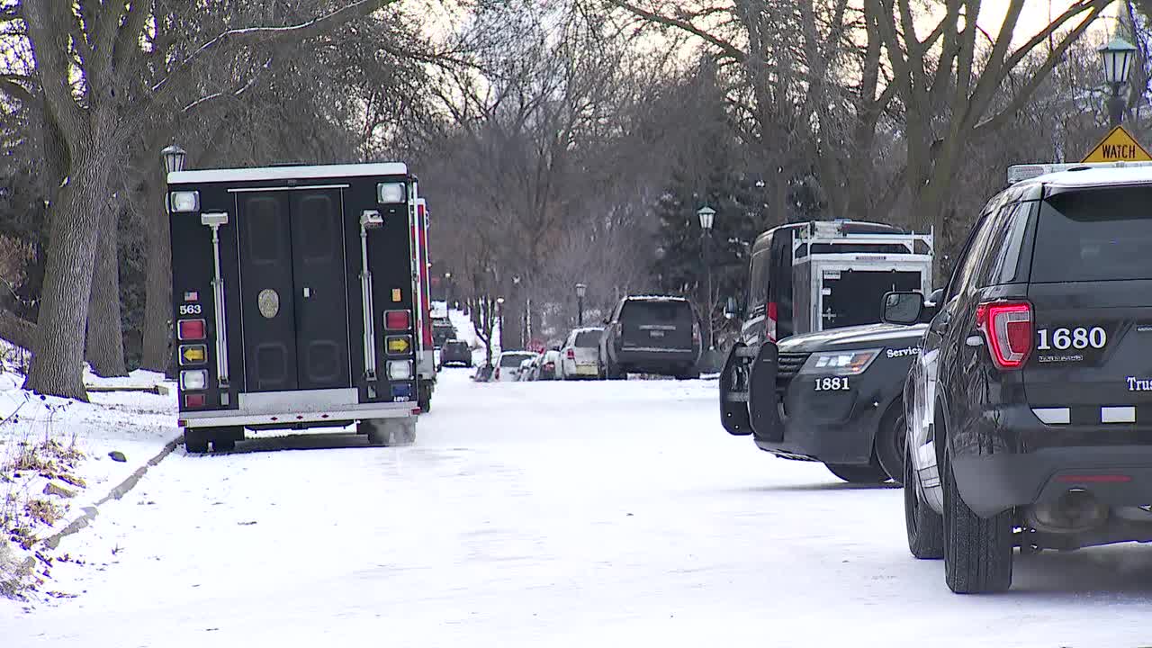 St. Paul apartment building evacuated by SWAT team Tuesday morning, 2 ...