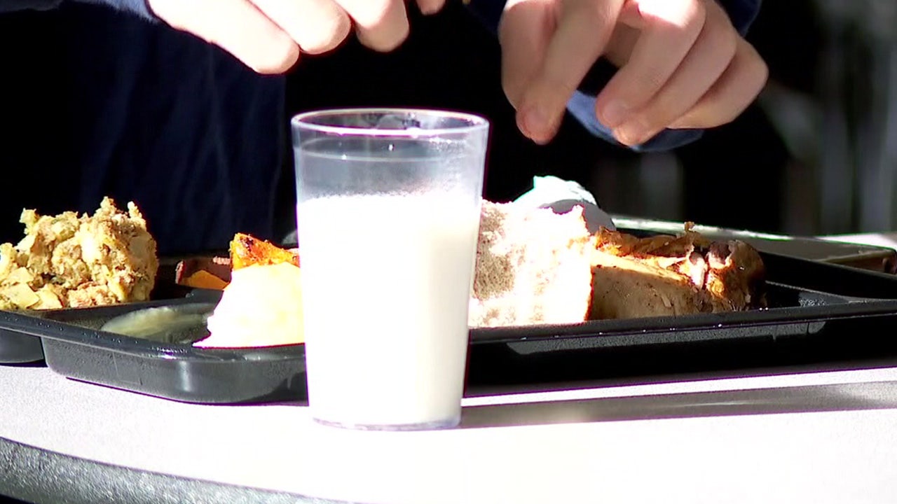 Impact of universal free meals in MN eyed by lawmakers this session ...