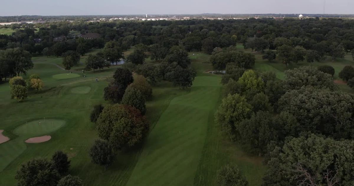 Les Bolstad Golf Course: Falcon Heights residents discuss its future ...