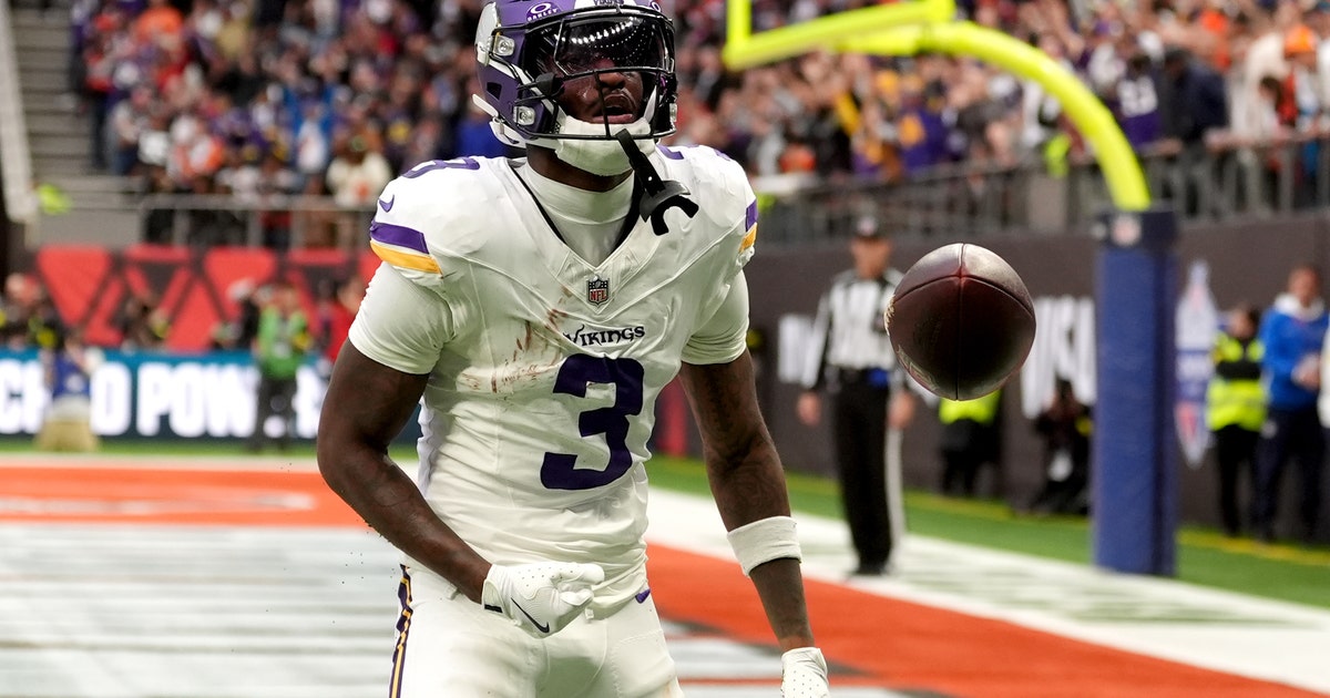 Kevin O’Connell benches Vikings WR Jordan Addison for missing ...