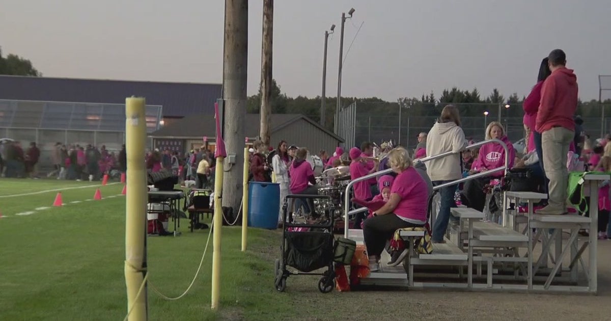 Royalton school finalist to win $1 million contest for new stadium ...