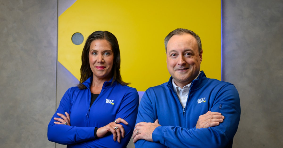 Best Buy names Jason Bonfig as next CEO, Corie Barry to step down in ...