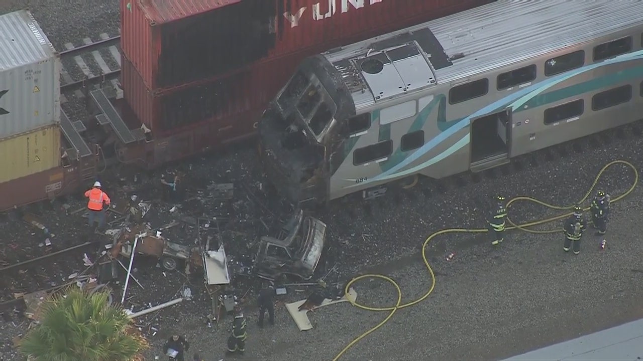 Passengers aboard Metrolink train describe fiery crash